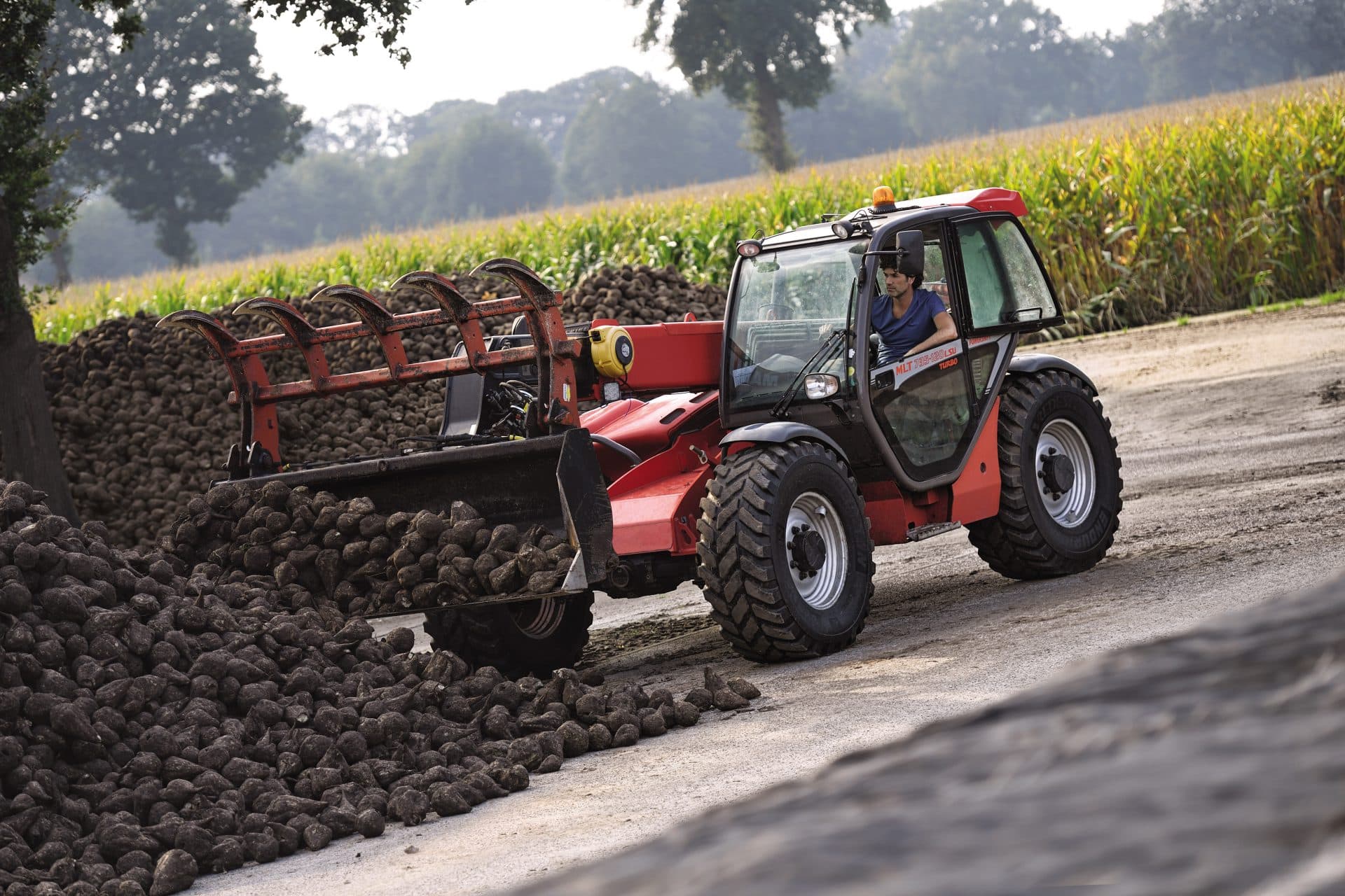 Vredestein tyres now available on new Manitou telehandlers - News Room ...